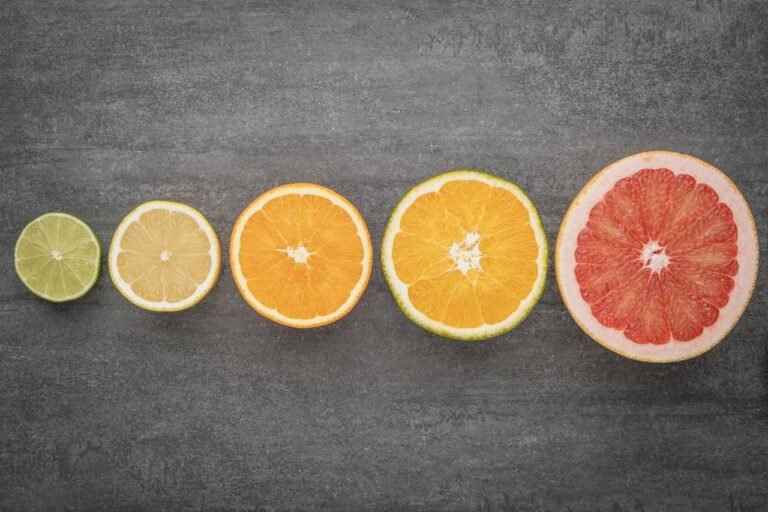 Lemon for Skin: Benefits, Side Effects, and How to Use It - Discover ...