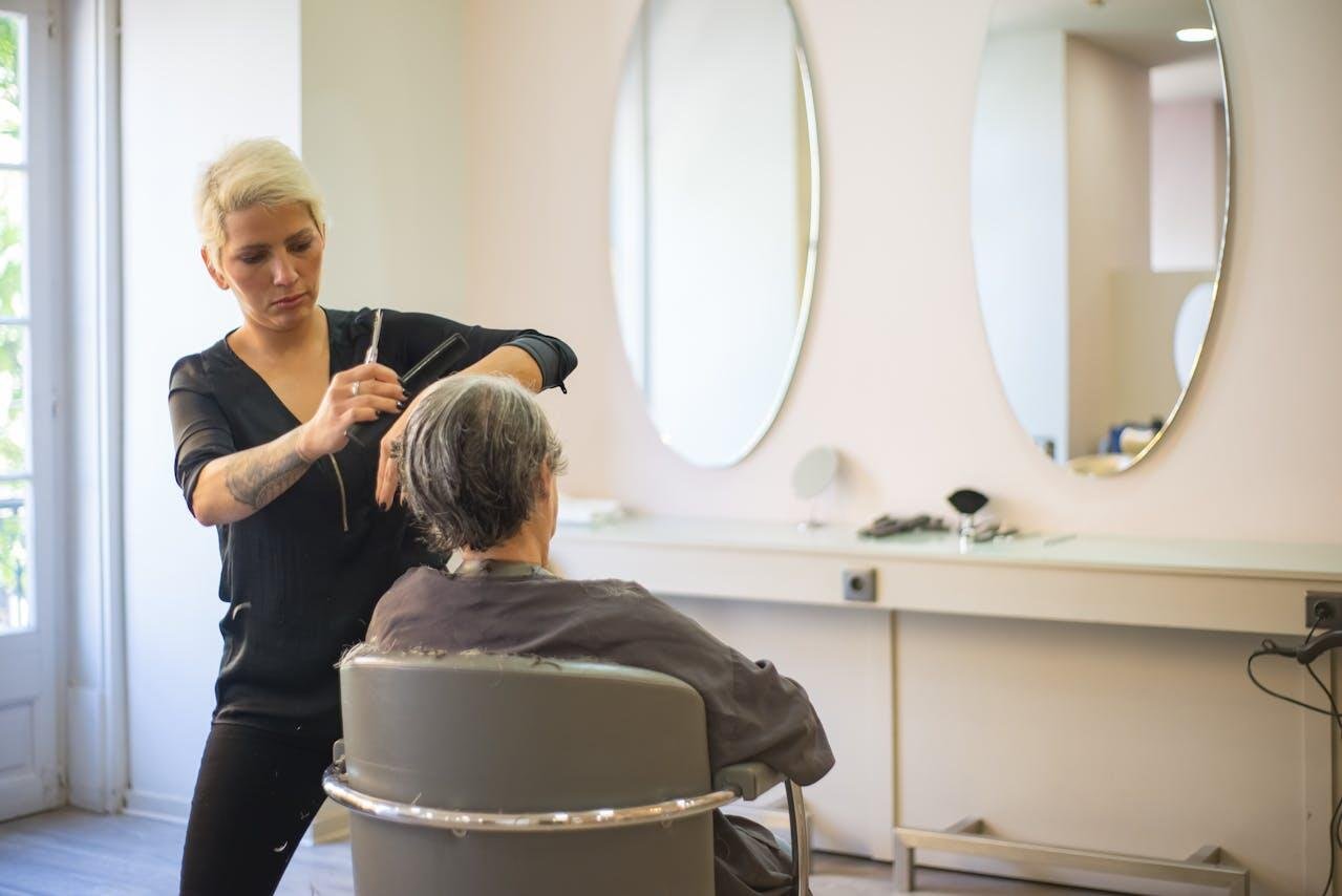 Bounce Back: Natural Ways to Improve Your Hair's Elasticity - Discover ...