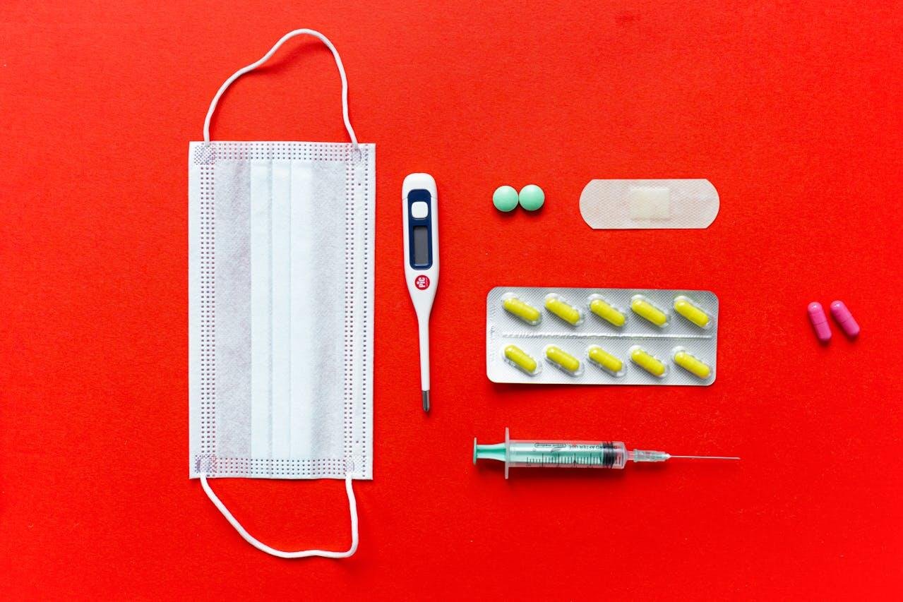 Risk Analysis: Managing Potential yellow fever vaccine side effects ...