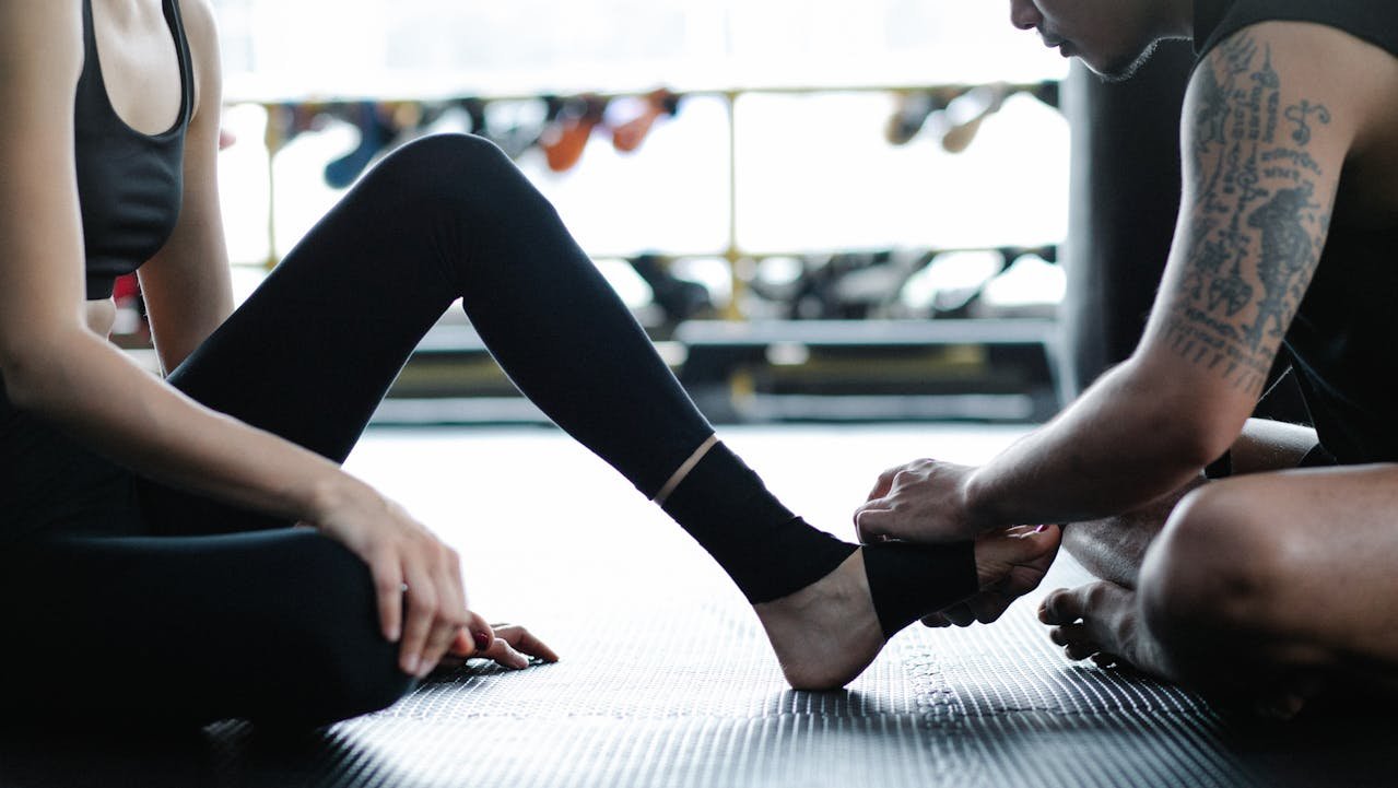 How to Use an Ankle Sprain Wrap for Faster Recovery: A Step-by-Step ...